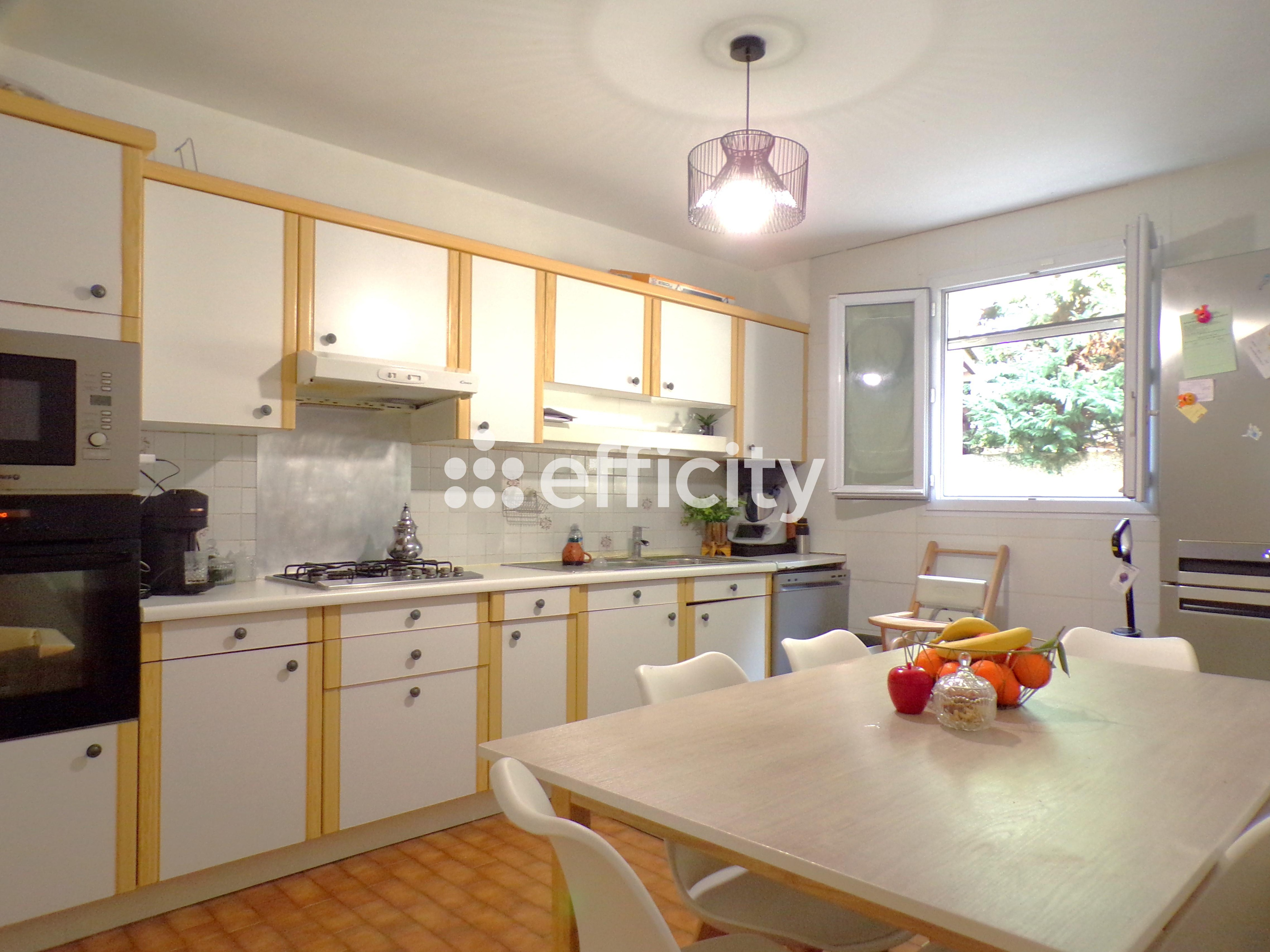 Achat maison 100 m2 Avignon (84000), 4 pièces