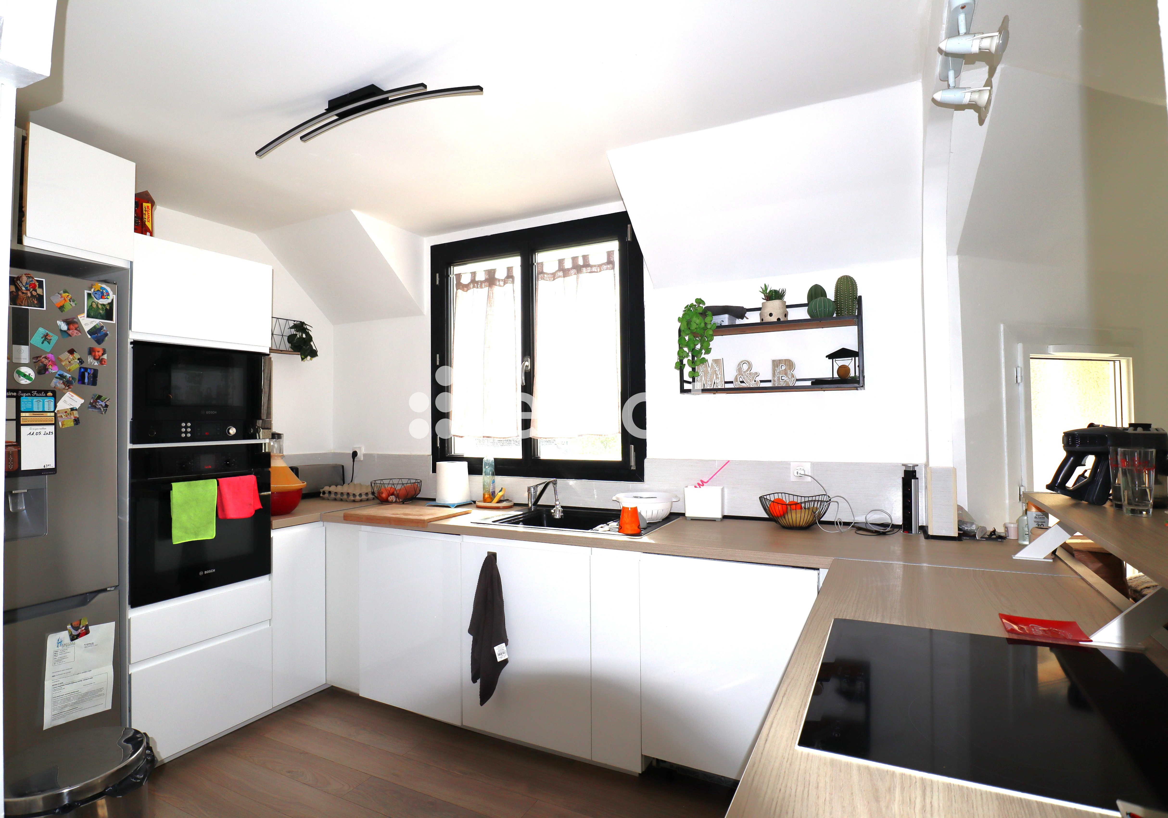 Achat appartement 87 m2 Mantes-la-Jolie (78200), 3 pièces